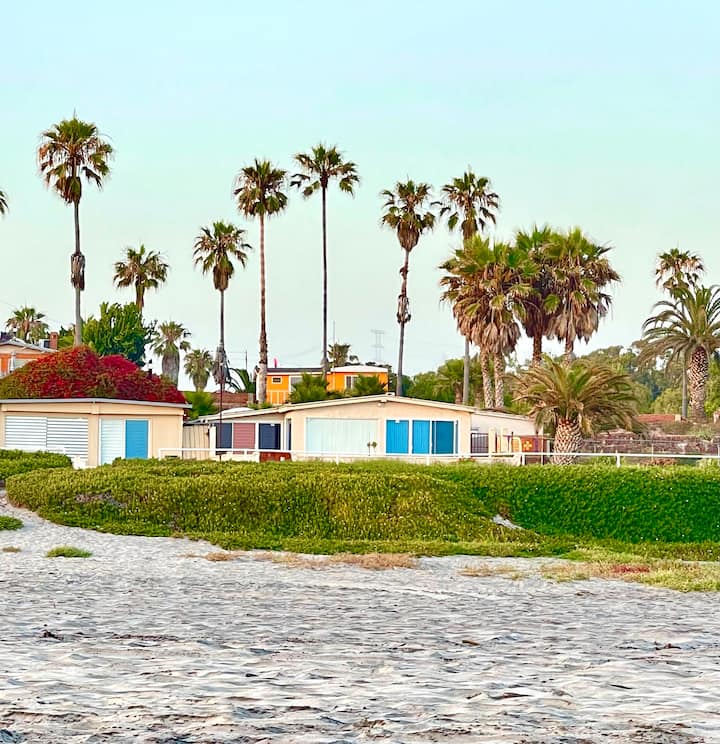 House With The Setting Sun - Rosarito