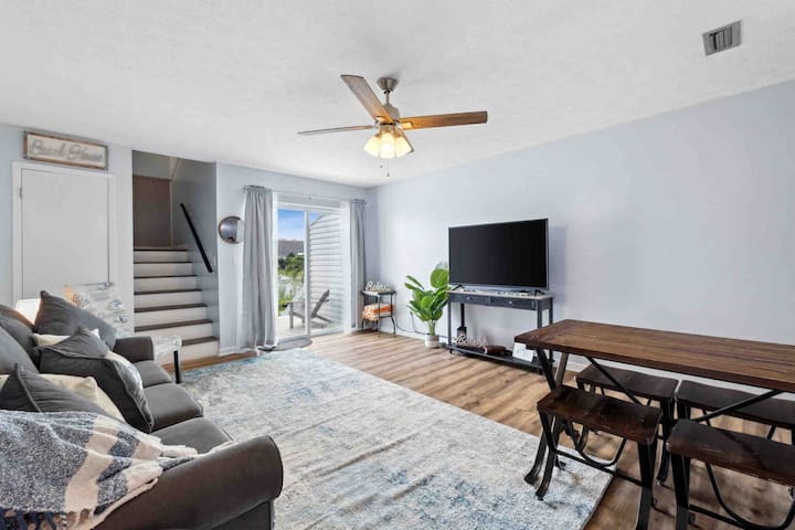 Condo Steps2beach, 1/2mile 2pierpark, Free Parking - Panama City Beach, FL