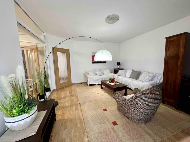 Cosy & Private Parking | 2-room Apartment - Timișoara