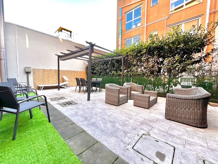 Secret Milan • Stay With Green Escape Sda Bocconi - Milán