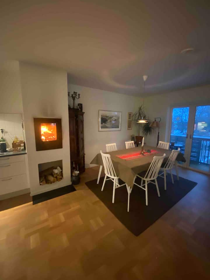 Mysigt, Familjevänligt Radhus - Inga Städavgifter - Stockholm