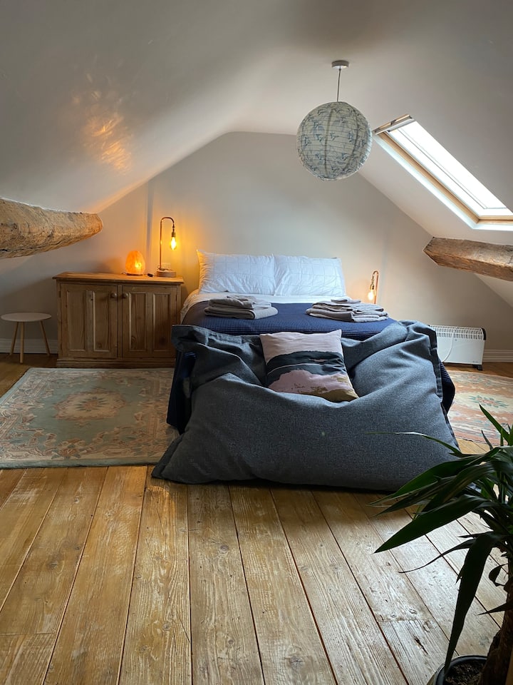 Private Room With En-suite - No Kitchen - Cork