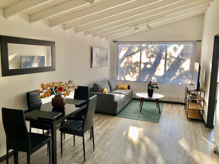 Charming And Modern One Bedroom Apartment - Medellín