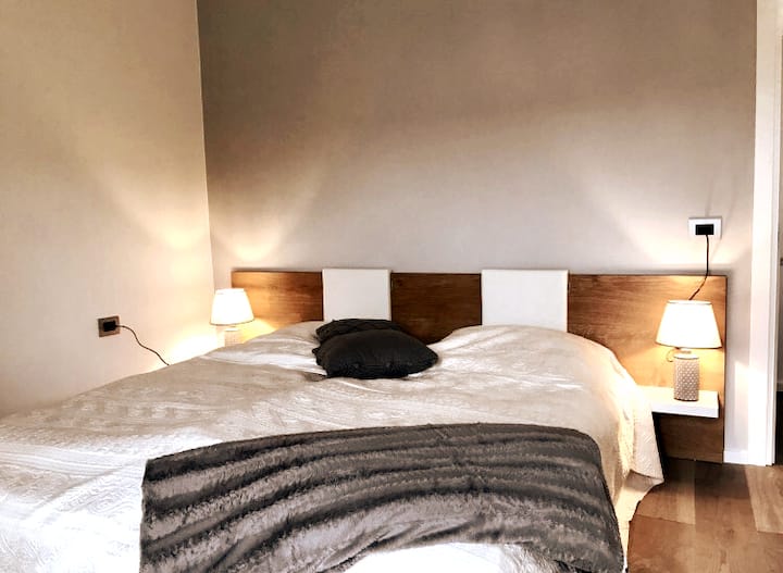 Luxuriöses Haus In Albisano - Garten & Netflix - Lake Garda