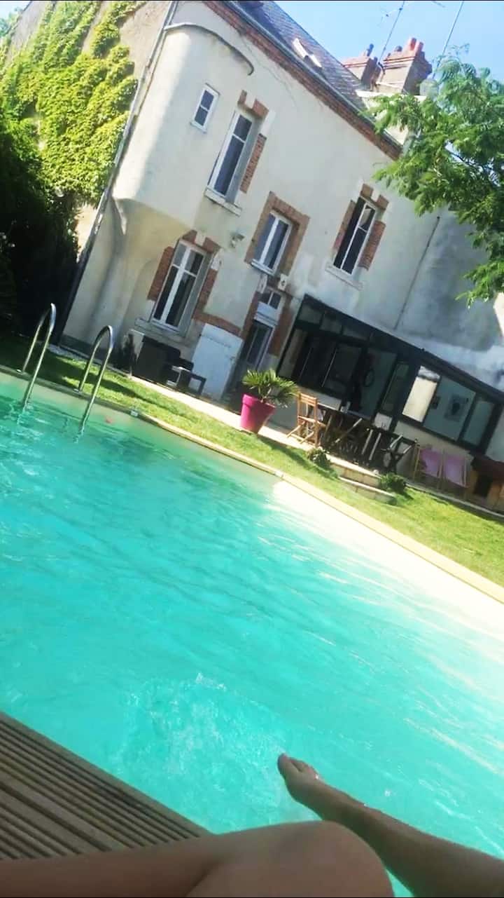 Maison Conviviale à Orléans Avec Piscine Et Jardin - Orléans