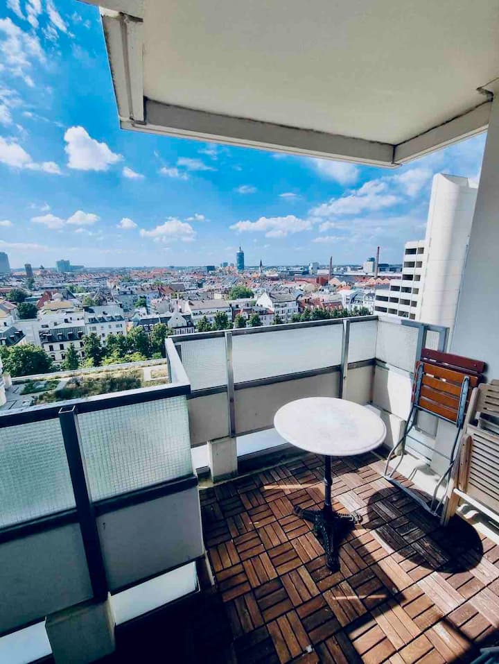Very Central Apartment - Sunny Balcony & Parking - Munich Central Station