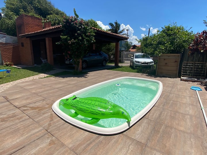 Excelente Casa à Duas Quadras Do Mar - Capão da Canoa