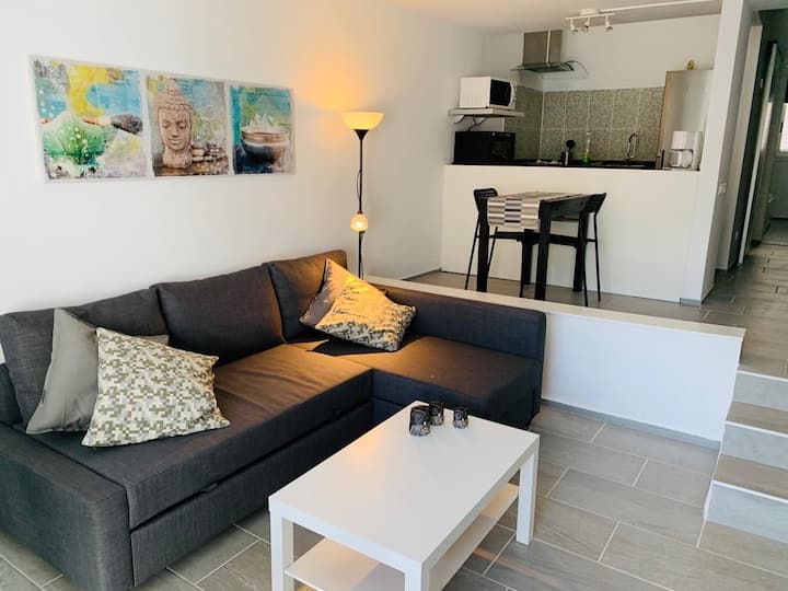 Cozy Coastal Apartment, Quiet And Bright - Tenerife