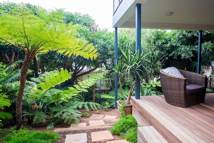 Lower Point Sanctuary - Jeffreys Bay