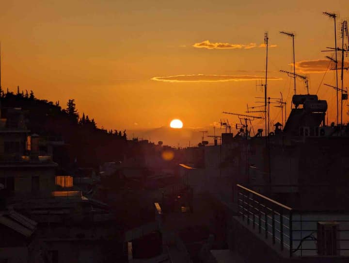 Sunset Serenity Retreat - Athens