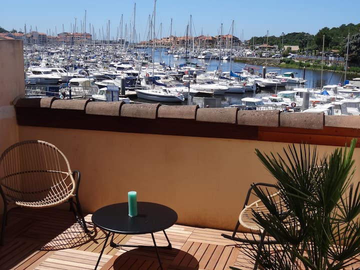 Studio Avec Terrasse Face Au Port De Capbreton - Hossegor