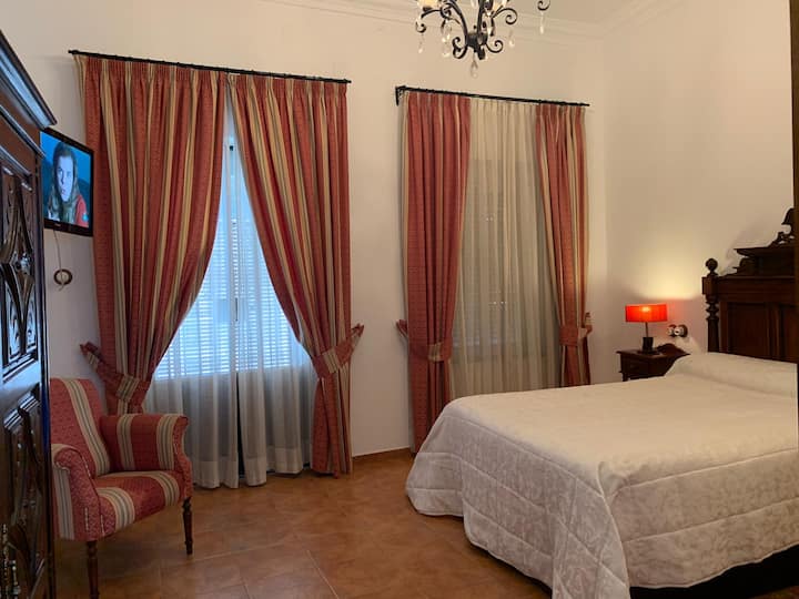 Habitación Con Baño Privado En Casa Tradicional - Islantilla