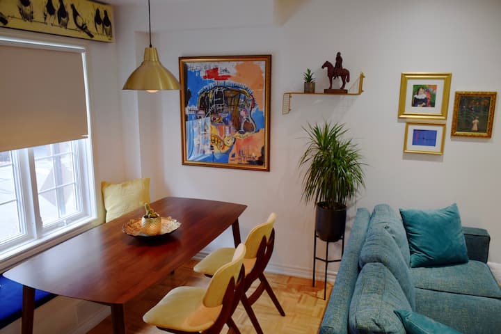 3 Level Town In High Park-junction - Toronto
