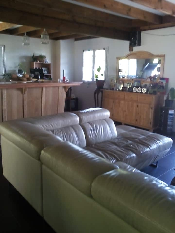 Maison En Bois De Type Chalet - La Réunion
