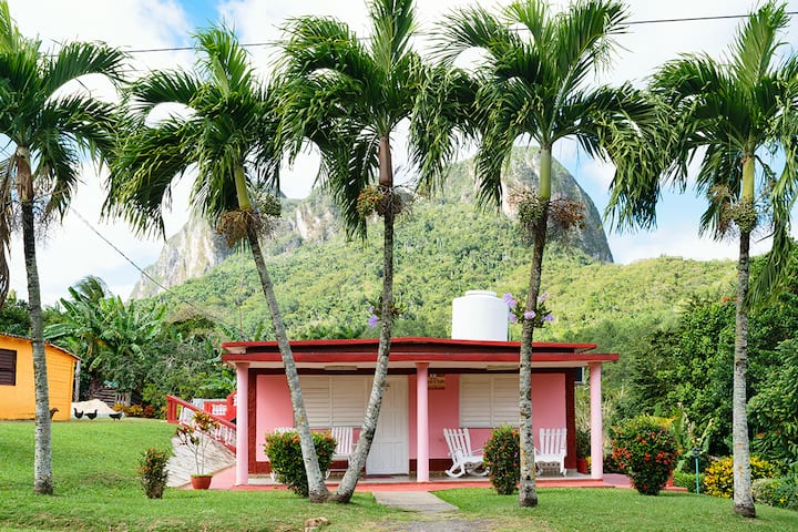 Casa Mayra Y Luis 2: Vista Mogotes Y Energía Solar - Viñales