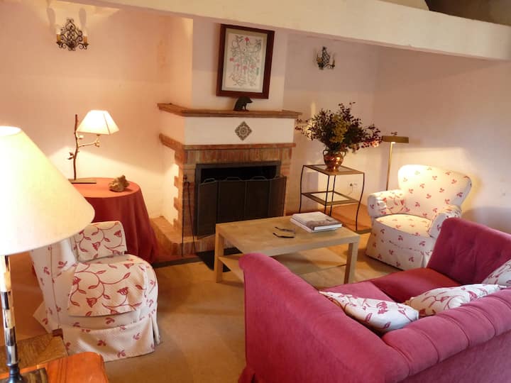 Romantic Gardener's Cottage. Chimeney. Sleeps 4/5 - La Puebla de los Infantes