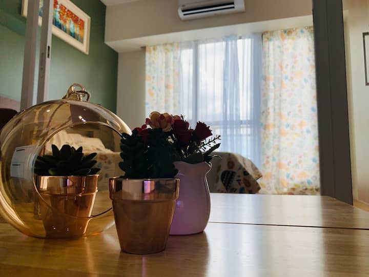 Condo Unit At Acqua Private Residences Lvs - Makati