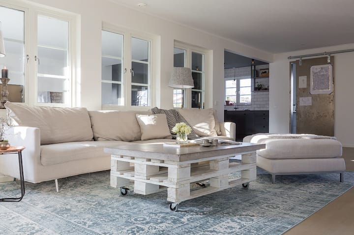 House Near The Beach And The City - Falkenberg