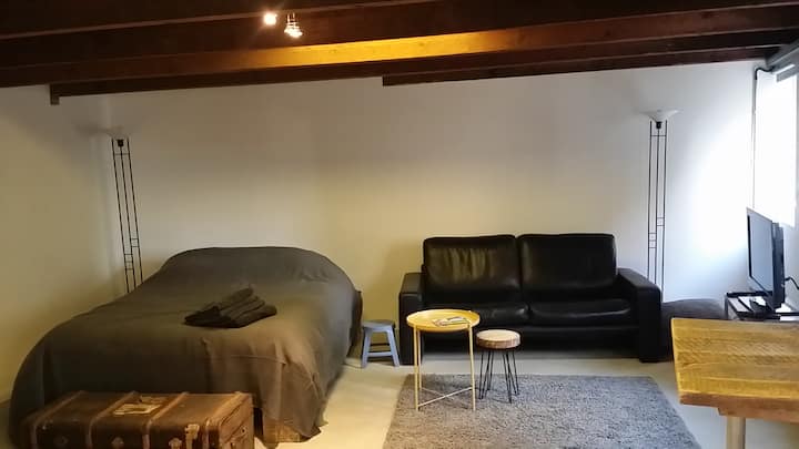 Overnachten In Studio In Een Oude Jeneverstokerij - Rotterdam