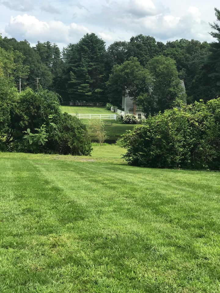 Spacious Farmhouse Retreat W/pool, Pond - Lake George, NY