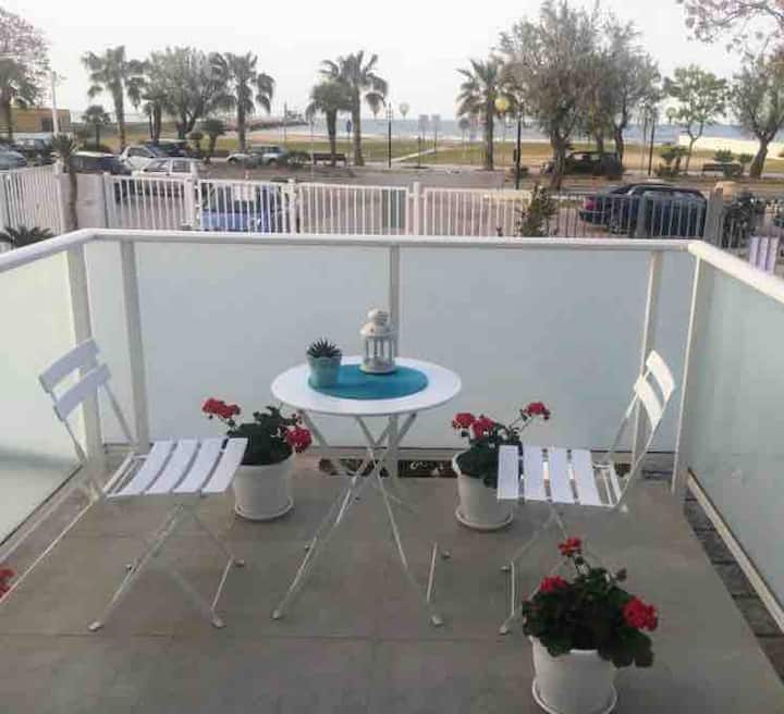 Soleemare Barletta Apartments
C/veranda Vista Mare - Barletta