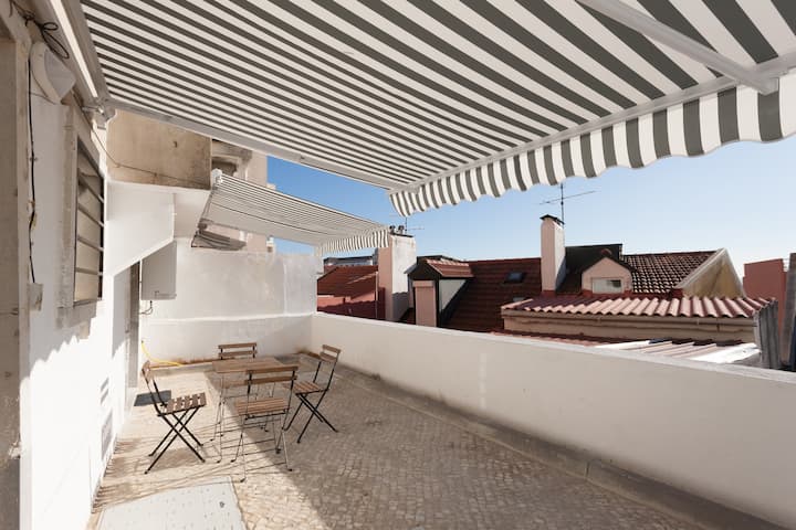Nice Terrace Guest House In Graça - Lisbon