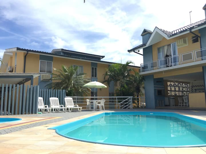 Apto Na Quadra Do Mar Em Porto Belo - Pôrto Belo