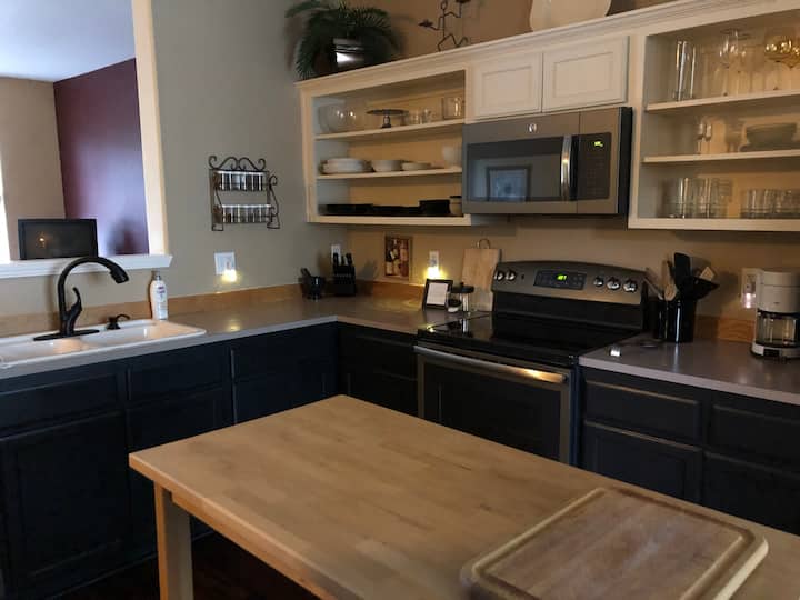 Orenco Townhouse - Near Intel And Nike - Hillsboro, OR