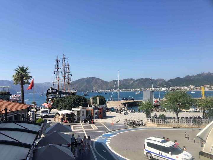 Castle81homes Red , Sea View Flat - Marmaris