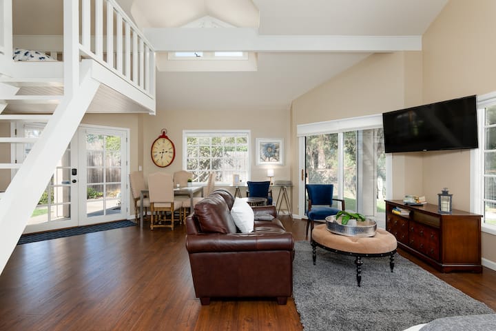 Fabulous Guesthouse Next To Stanford W/ Kitchen - Atherton, CA
