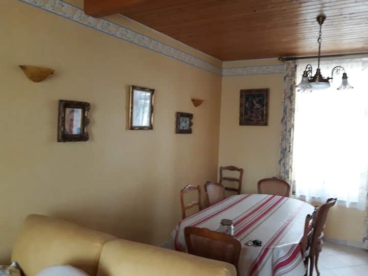 Maison A 50 M De La Mer - Calais