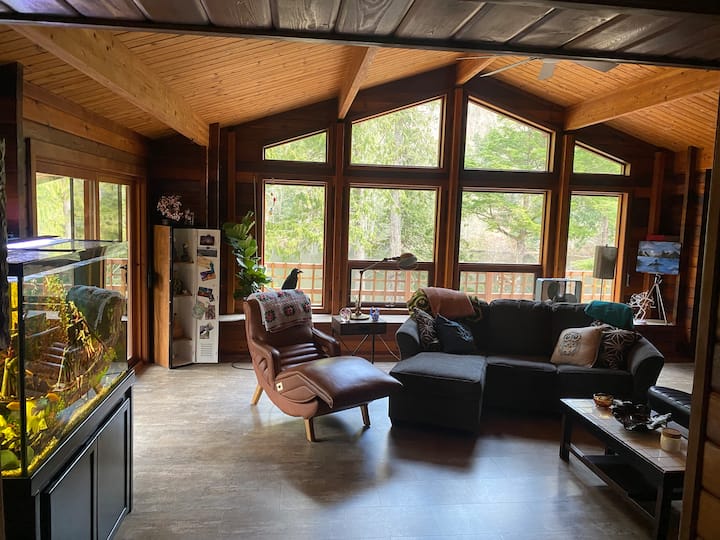 Lake Cabin Beautiful Mountain View Quiet Relaxing - Enumclaw, WA