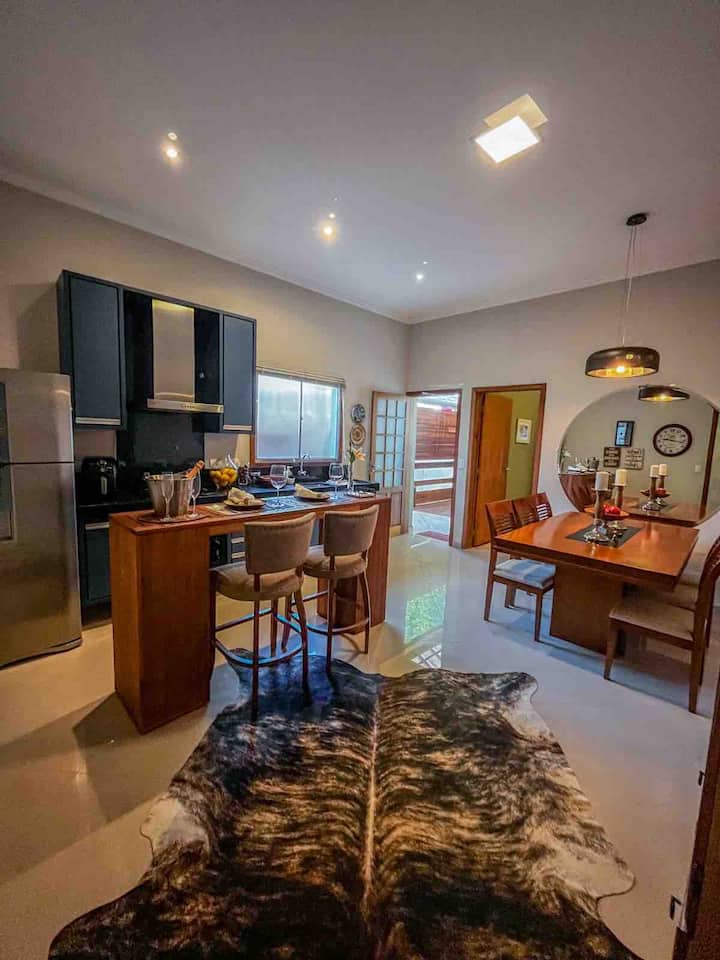 Apartamento No Centro Da Cidade! Perto De Tudo! - Santo Antônio do Pinhal