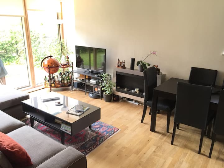 Modern 2br Spacious Flat With Garden & Parking - Oxford