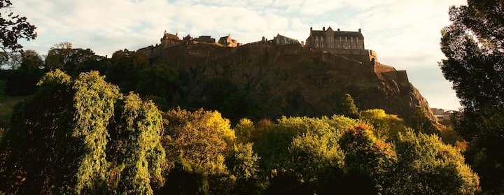 Ingliston Holiday Rentals & Homes - Scotland, United Kingdom | Airbnb