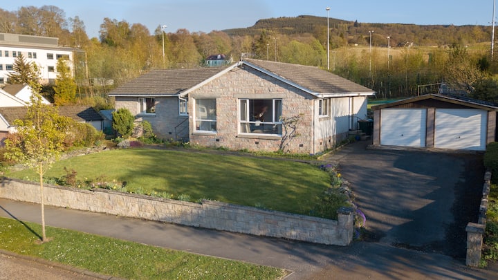 Comfy, Dog-friendly Family Home With Great Views - Aberfeldy