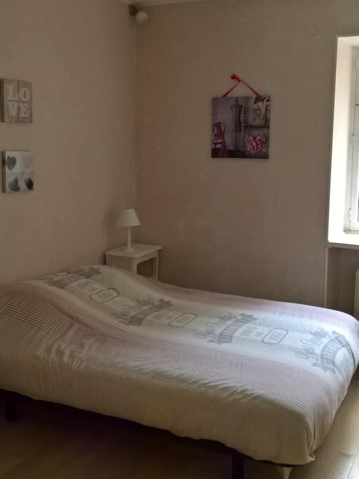 Maison De Village 4 Chambres - Ambérieu-en-Bugey