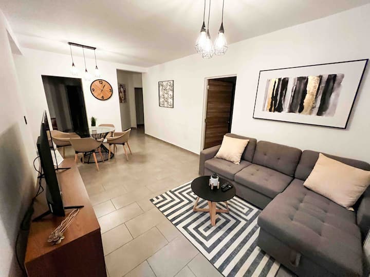 Renovated 2br+office Apartment In San Salvador - San Salvador