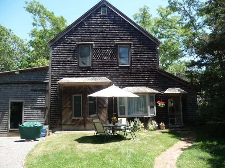 Cozy 2 Bedroom Home Near Rock Harbor/ Bike Trail - Eastham, MA