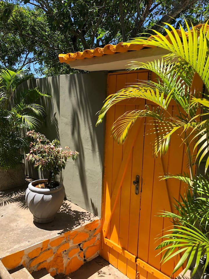 Casa Linda, Arborizada E Reformada Em Itaparica - Itaparica