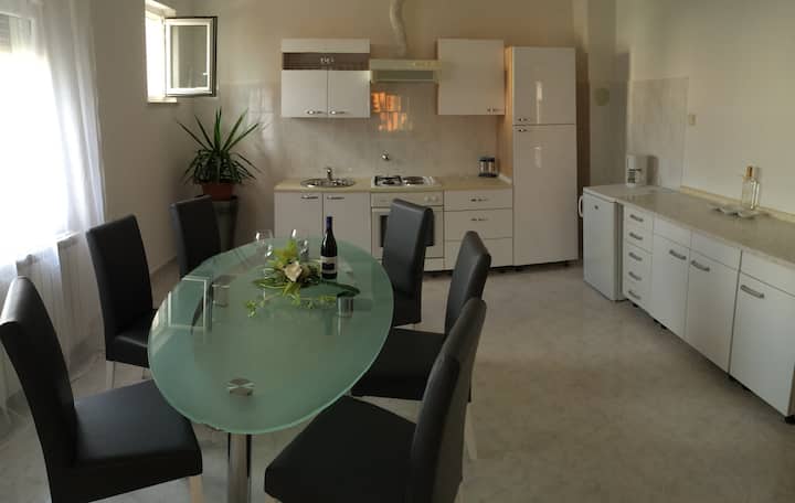 Apartman T & J - Zadar