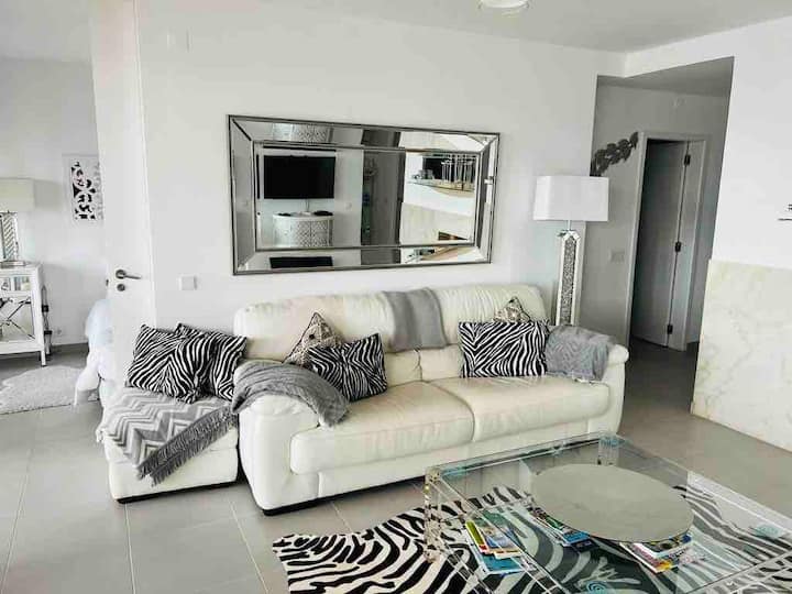 Exclusive Property On The Waterfront, With Pool. - Lagos, Portugal