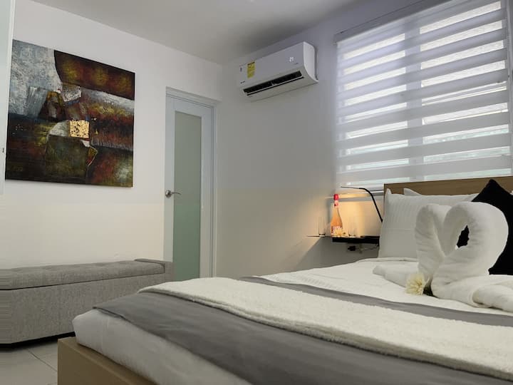 Romantic Central Apartment With Wi-fi And Jacuzzi - Aguas Buenas