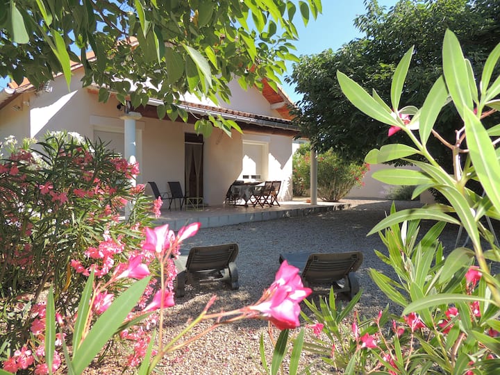 Location Villa En Campagne Proche Carpentras - Carpentras