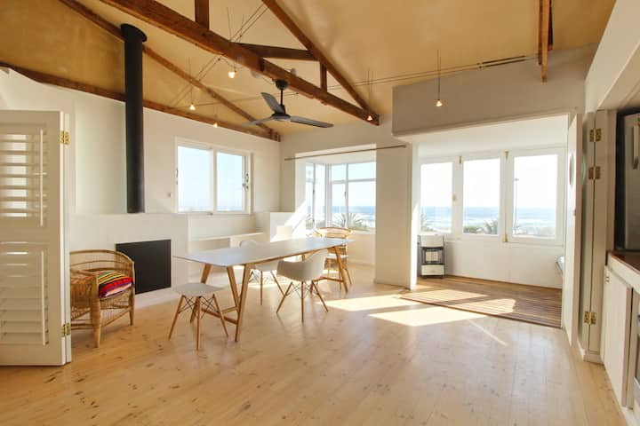 Spacious, Light And Bright On The Beachfront!!! - Kapstadt