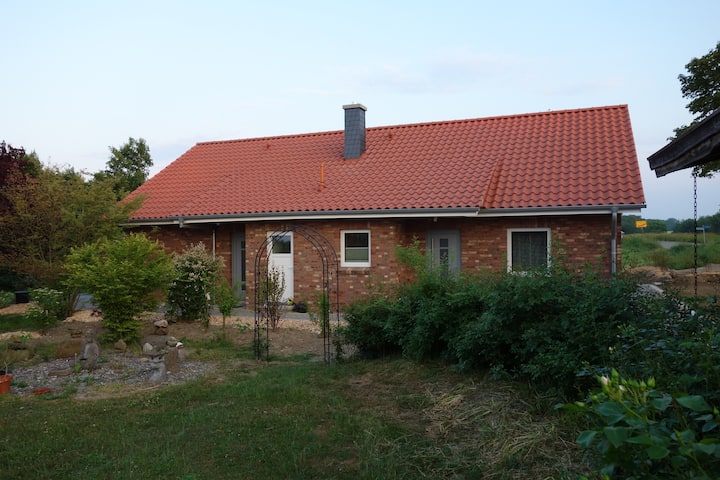 Landhaus Mit Naturgarten In Ostseenähe (Westblick) - Wangels