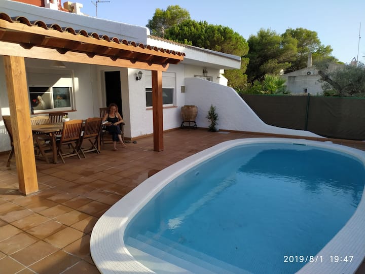 Villa With 3 Bedrooms In Riumar, With Private Pool, Furnished Terrace And Wifi - 200 M From The Beach - Riumar