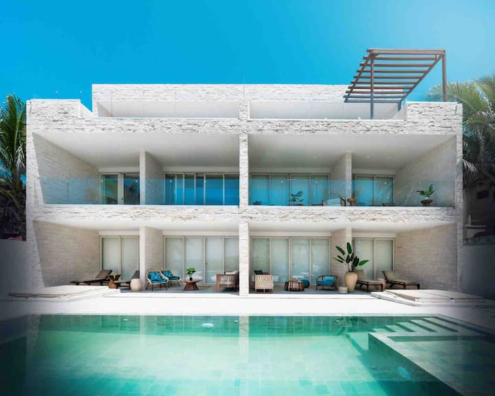 La Villa Tranquila, Akumal Beach Front. - Akumal