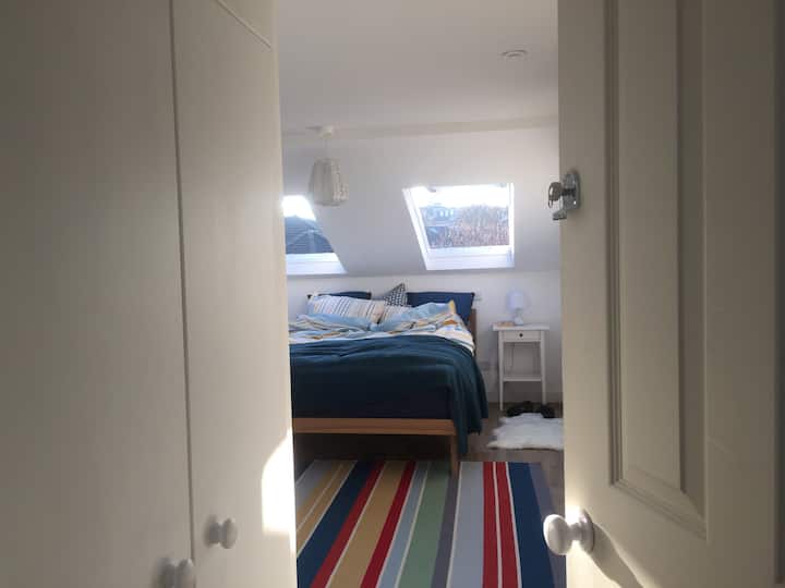 'Under The Eaves' Accomodation In Clifton, Bristol - Bristol