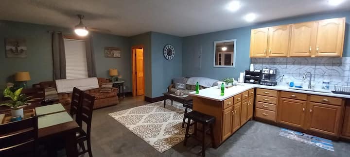 Sylvan's Sunkissed Sandcastle.1 - Sylvan Beach, NY